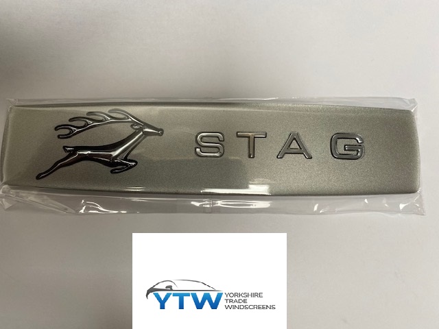 FITS TRIUMPH STAG MK1- REAR WING & FRONT GRILLE BADGE INSERTS GREY ...